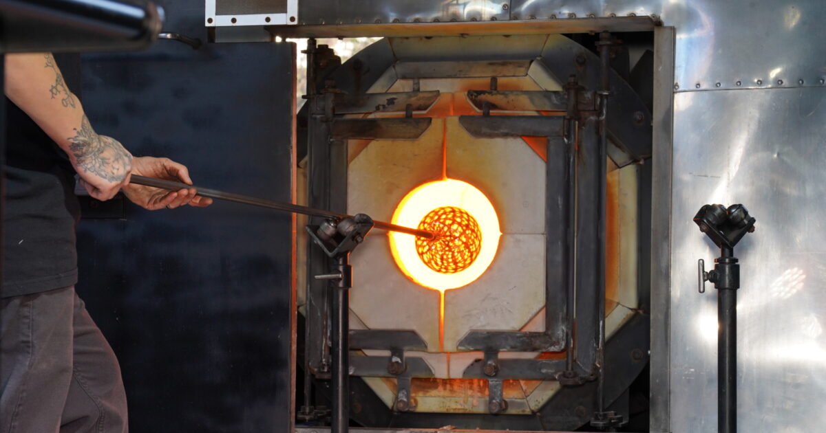 Chihuly Garden and Glass | Community Hot Shop